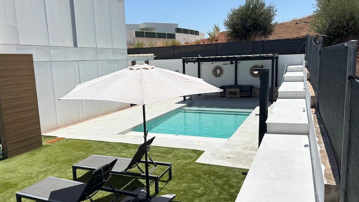 Tu Paraíso Privado Con Piscina - Albolote
