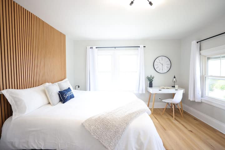 Jennifer's Elegant & Cozy Broadway Retreat - 羅德島州