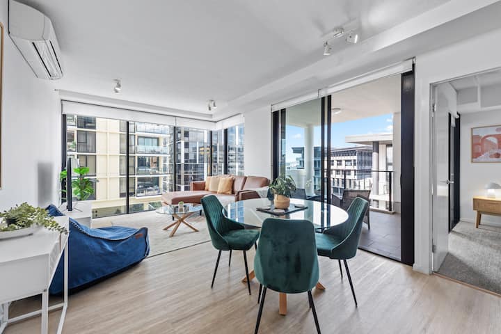 South Bank Sensational! ~ 2bed/2bath/1car/pool! - Brisbane