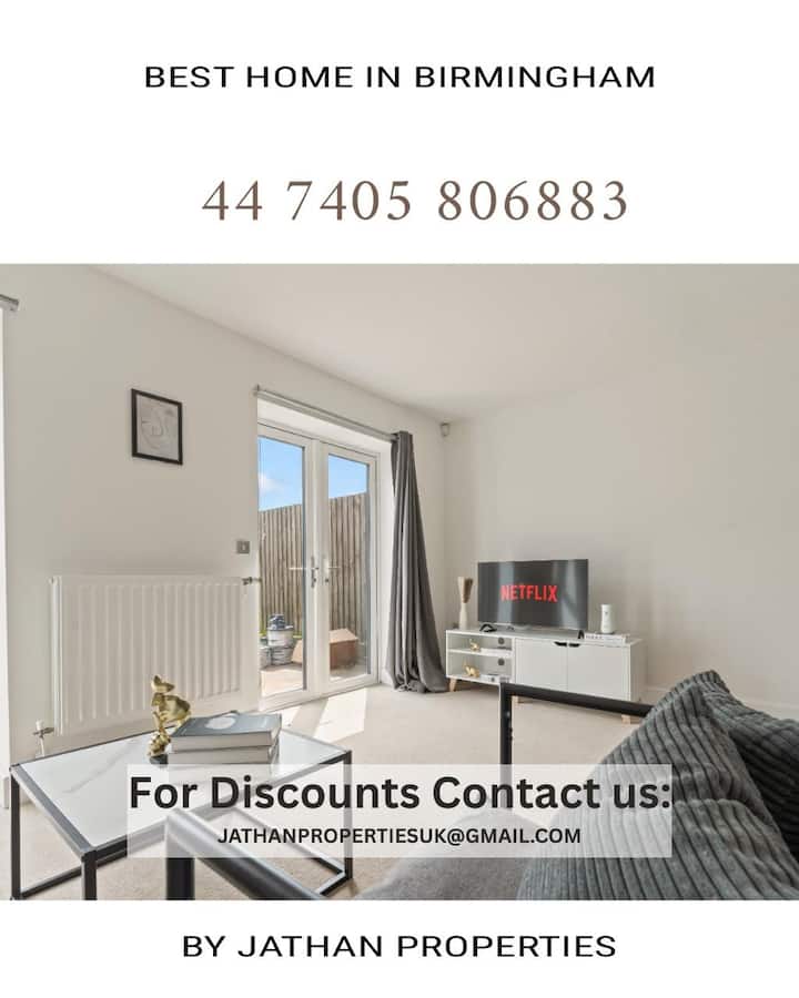 Spacious 3br/long Stays/2.5 Bath + Parking - Birmingham