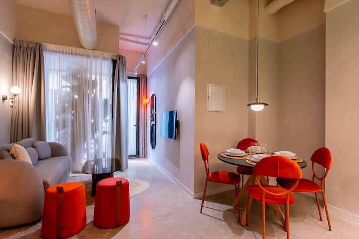 Warehouse 2 - Séville