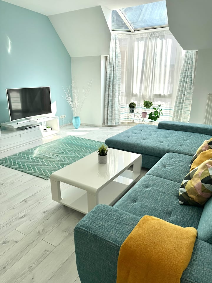 Spacious Soho Gem | City Center | Free Parking - Budapest
