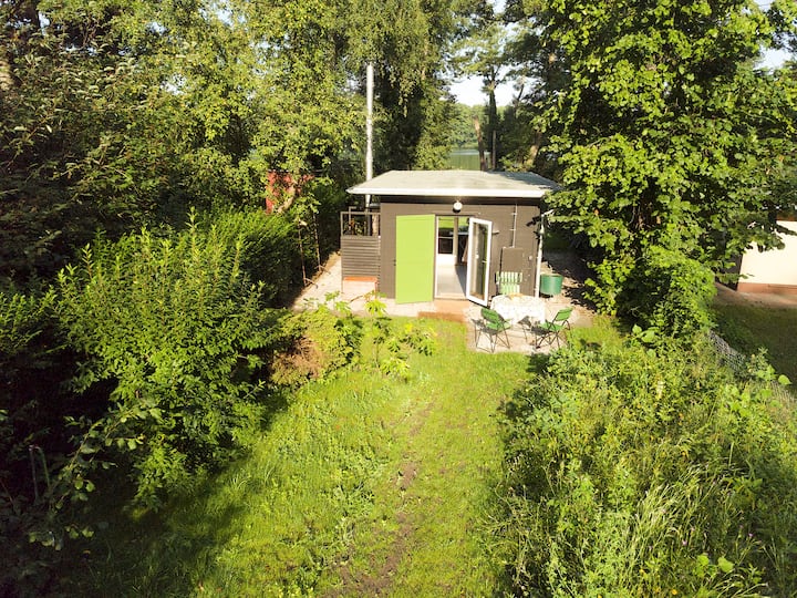 Cabin 66: Retreat, Relax, Repeat - Berlin