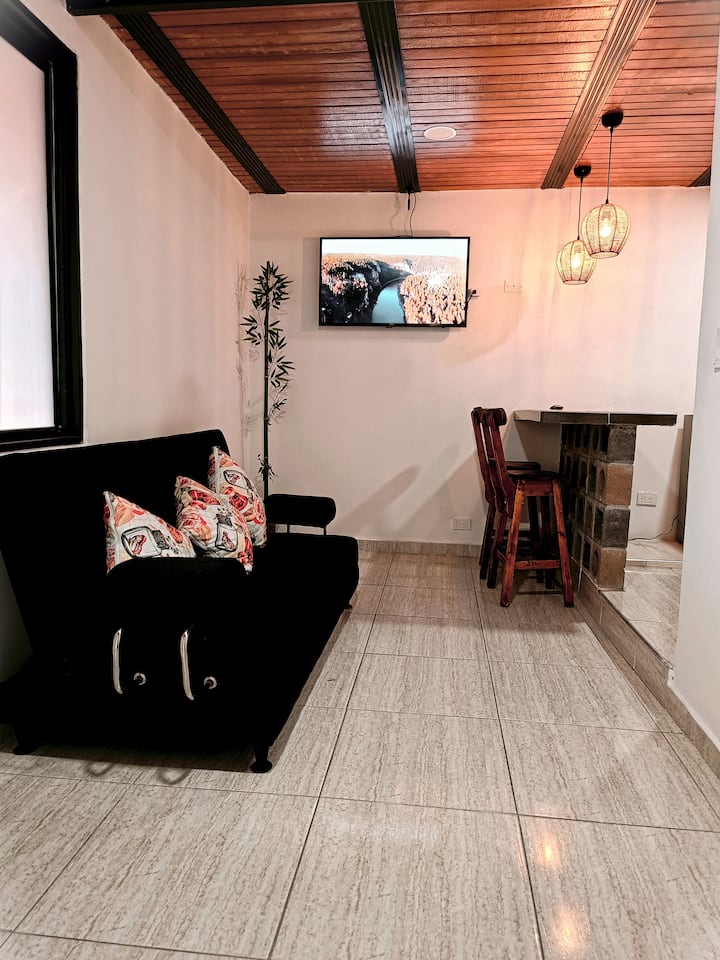 Confortable Apartaestudio En Zona Estratégica - Ibagué