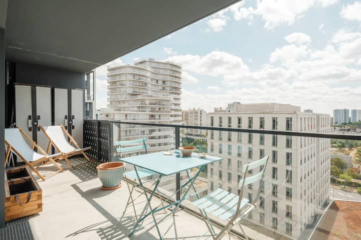 Lumineux Logement Familial Avec Balcon & Parking - Rezé