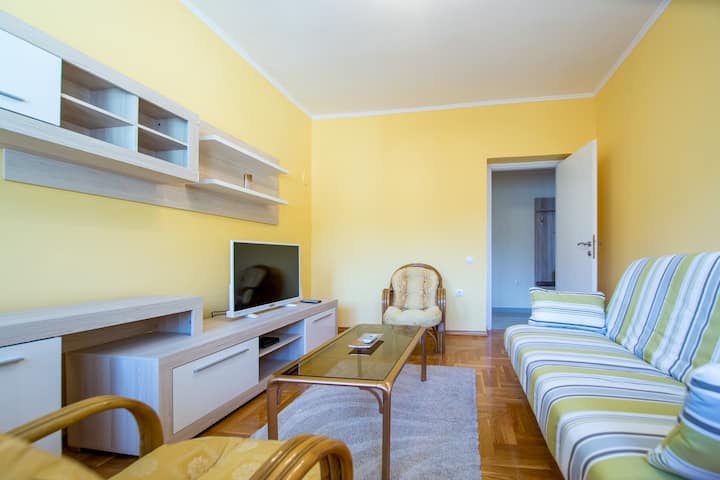 Calm Center Apartment With Beautiful View - Kotor
