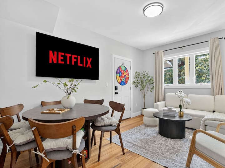 5br3bath + Yard | Somerville Lux Retreat Home - Boston