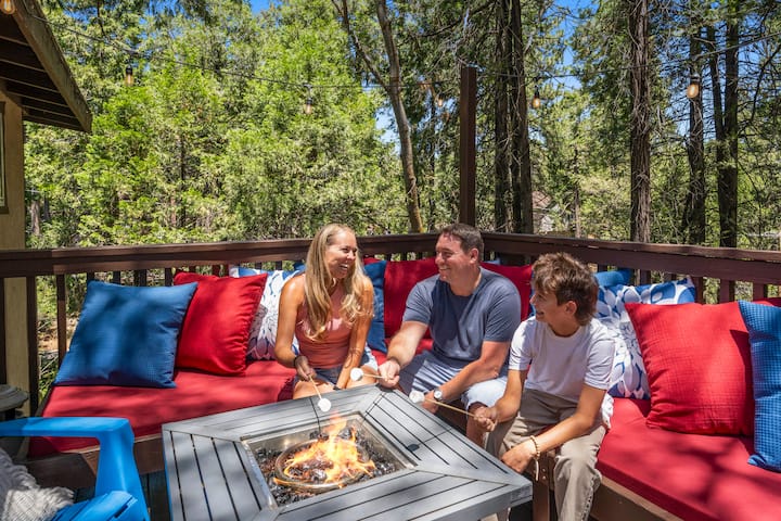 Fall Getaway~5 Br Family Retreat | Mins 2 Skypark - Lake Arrowhead, CA