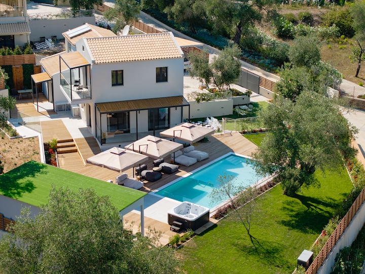 Villa Eleganza By Corfuville - Korfu