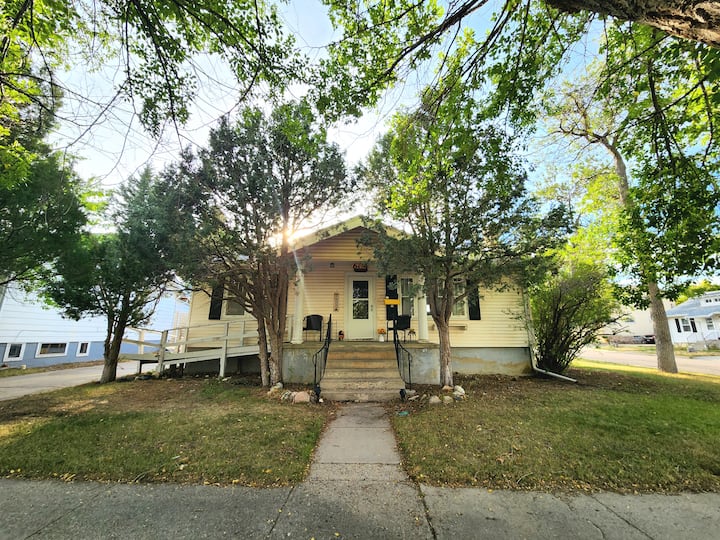 The Cozy Corner - Casper, WY