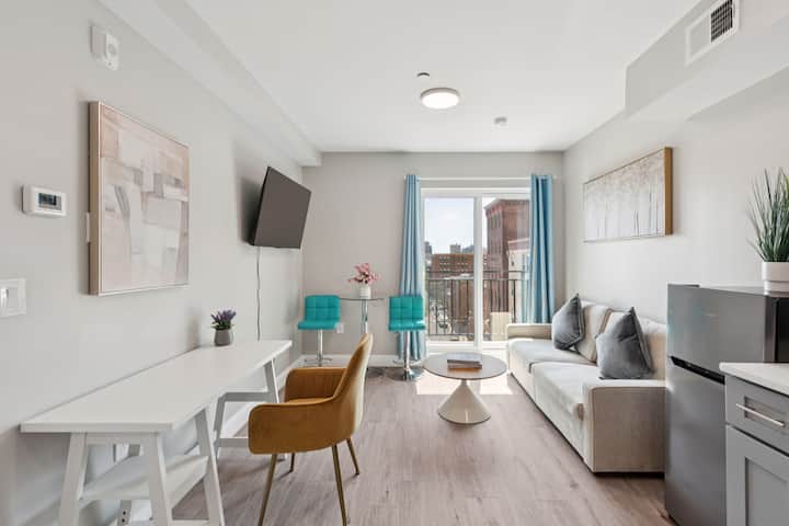 Modish And Cozy 1br/1ba Suite At Chinatown - 6 - Penn Center - Philadelphia