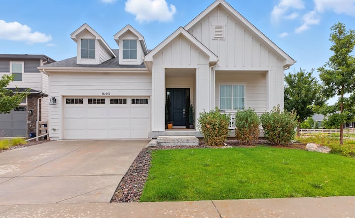 Furnished Charming Littleton Home | Sterling Ranch - Highlands Ranch, CO
