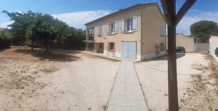1er éTage De La Maison - Châteauneuf-du-Pape