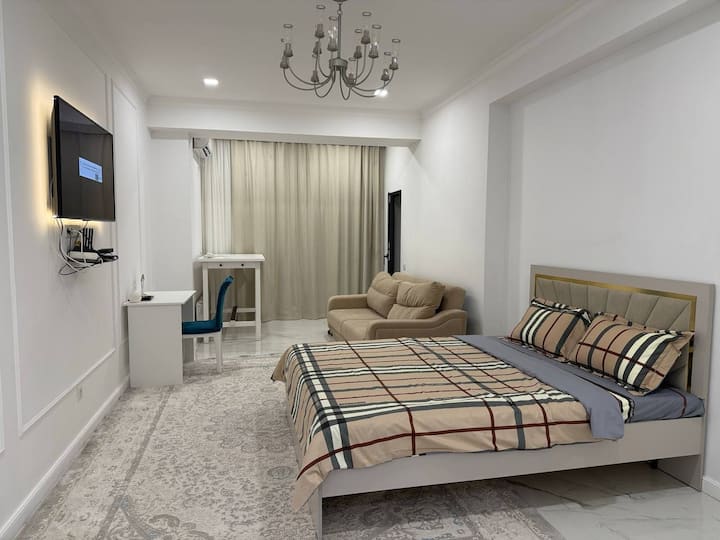2bdr Arbat Apt-bright & Central - Bishkek