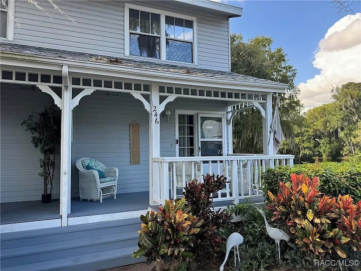 Waterway Retreat - Inverness, FL