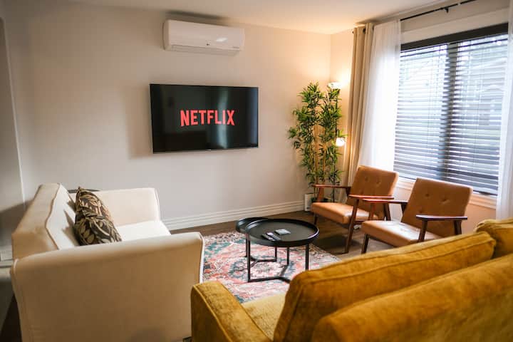 Cozy Bungalow - 6 Min To Downtown Moncton, Nb. - Moncton