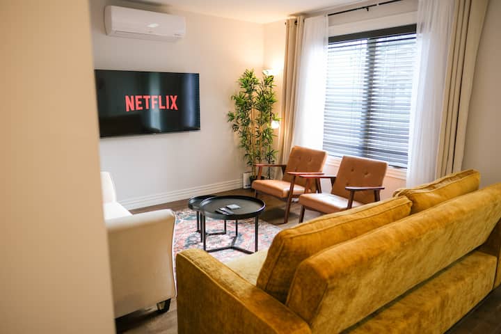 Luxury Bungalow-city Retreat ! Location! Location! - Moncton