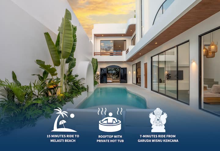 Stylish Ungasan Villa With Private Pool & Rooftop - Jimbaran