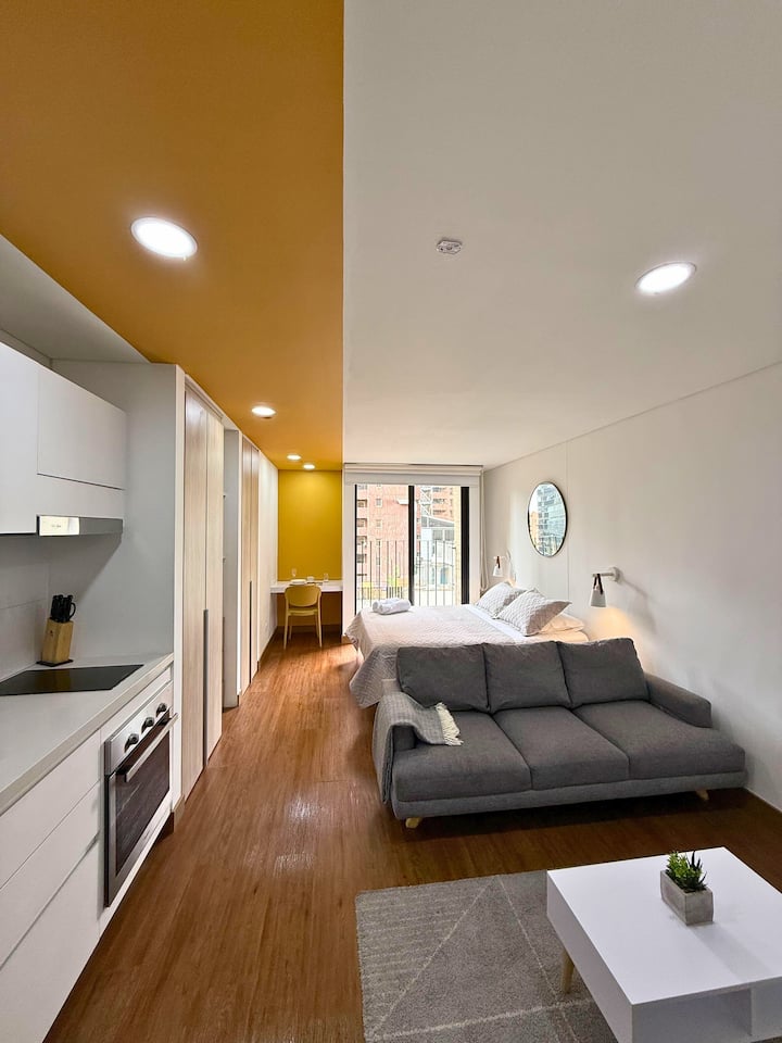 Renteo | Loft Con Vista Y Piscina En El Centro - Bogota