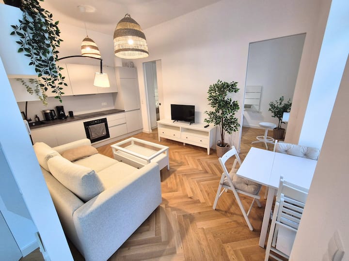 Premium City Apartment Near Mariahilfer Strasse - Viena