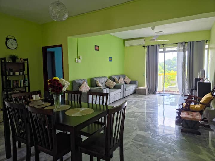 The Sunset Terrace@pd~400m To Beach~netflix - Port Dickson