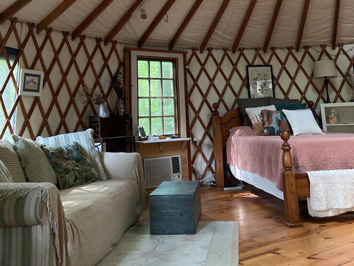 Yurt At Kinfolk Gardens - North Carolina