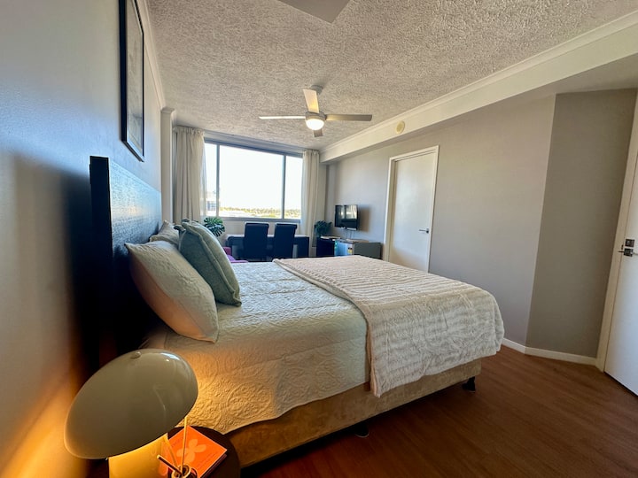 Central Plaza Studio Apt #621 - Toowoomba