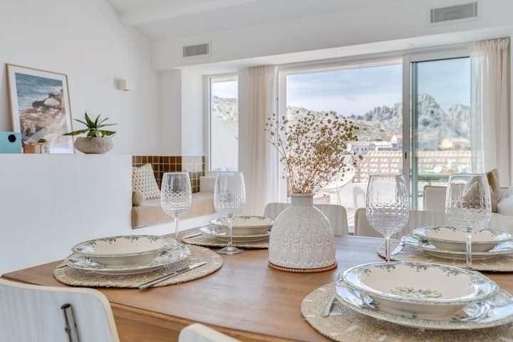 Escapade De Luxe Aux Goudes Avec Vue Mer. - Marseille