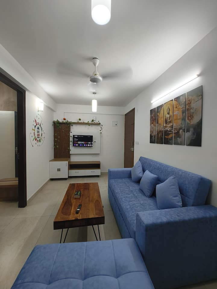 M's Cozy Unwind - Daffodil - Bengaluru