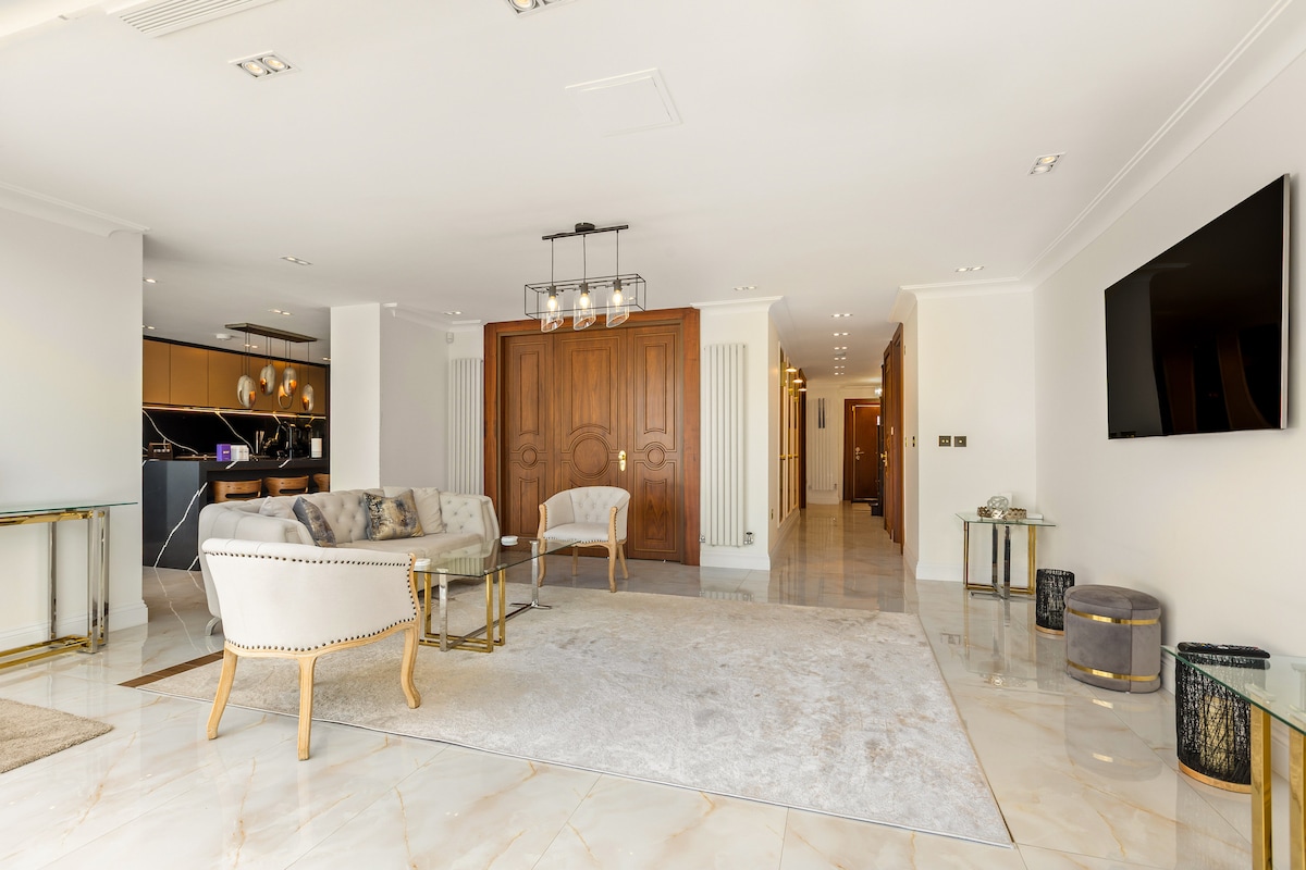 5 chambres à coucher avec jardin et stationnement près de Wimbledon ...