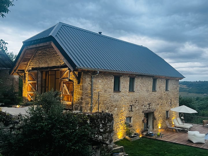 La Grange De Magdeleine
Chambre Magdeleine - Aveyron