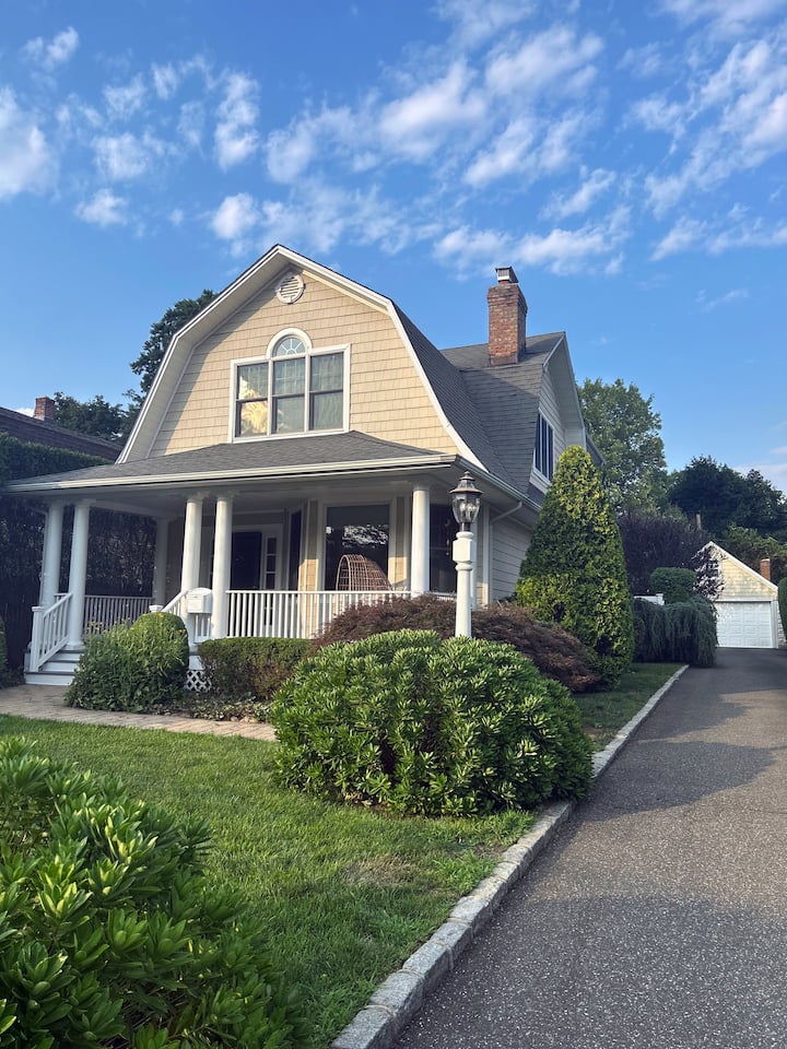 Charming 3br Ryder Cup Ready - Huntington, NY