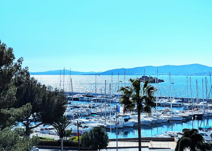 F2 Neuf Avec Piscine +Stationnement Vue Mer - Saint-Raphaël