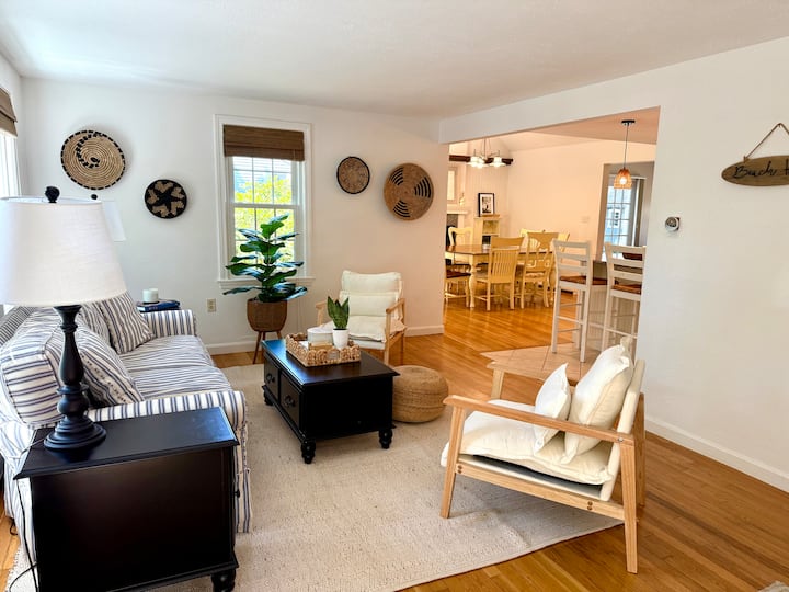 Dreamy South Cape Beach House! - Martha's Vineyard, MA