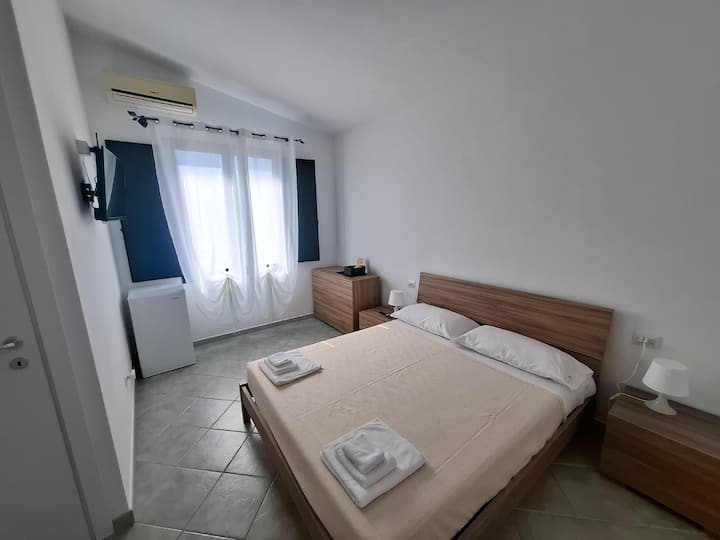 Stanza Doppia Con Bagno Privato
Su Debieddu Rooms - Budoni