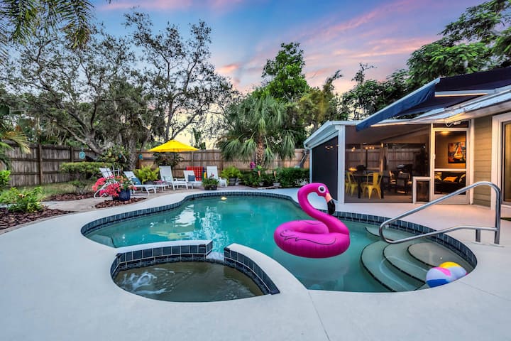 Free Heated Pool & Spa •Game Room •Mini Golf •Ami - Anna Maria, FL