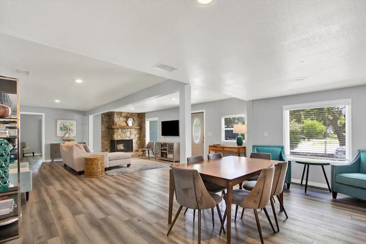 Charming 4br W/ Bbq & Patio Near Clearwater Beach - クリアウォーター, FL