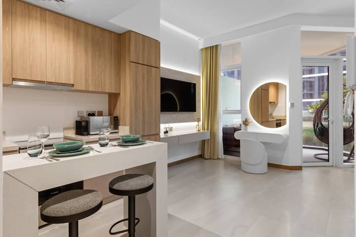 Stylish Missoni Studio | Direct Pool Access - Dubaï