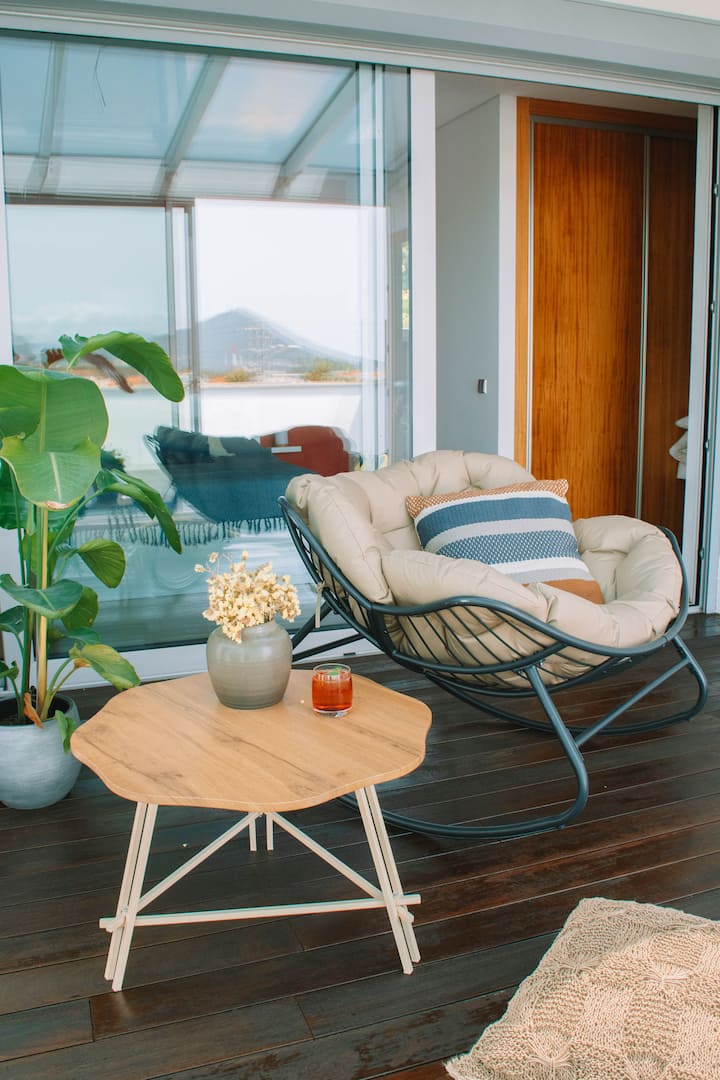 "Just Like Home" - Mainpeak Family House - Moledo