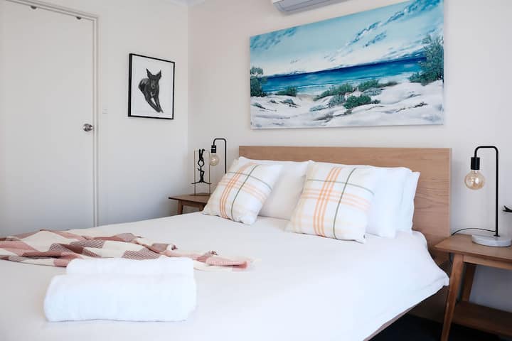 The Shack On Caffrey - Port Willunga - McLaren Vale