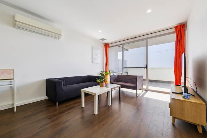 2 Br Apartment Tram At Door - Exhibition Park in Canberra (EPIC)