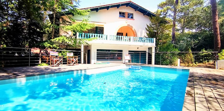 Villa Basque Avec Piscine Chauffée Proche Plages - Bassin d'Arcachon