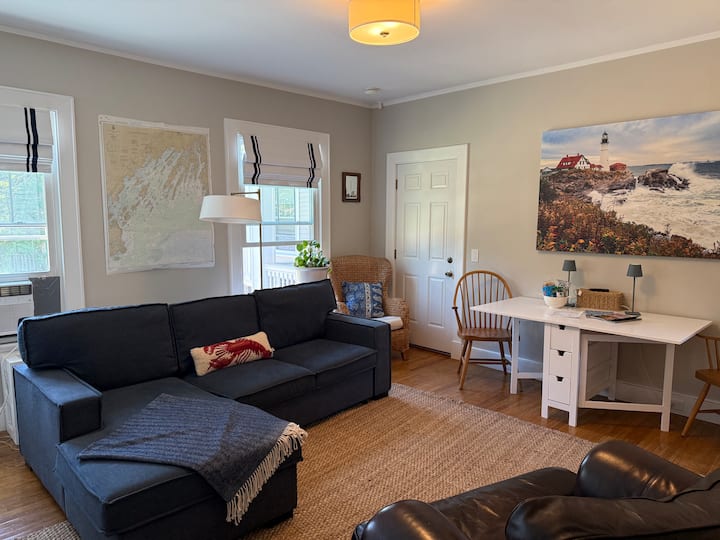 Cottage In Coastal Cape Elizabeth - Cape Elizabeth