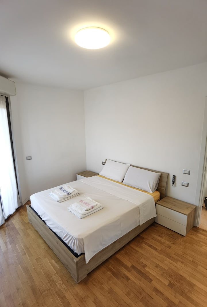 Davide Host | Sesto Suite Apartment - Sesto San Giovanni