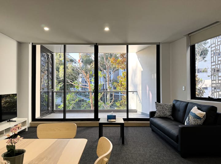 Comfort & Value 2br Apt With Free Parking - Sydney