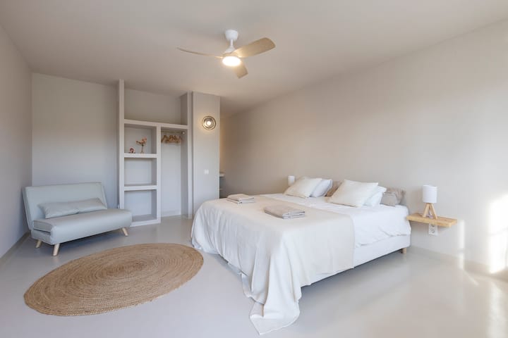 #4 Luxe 5pers Kamer In Finca Kayu + Eigen Badkamer - Coín