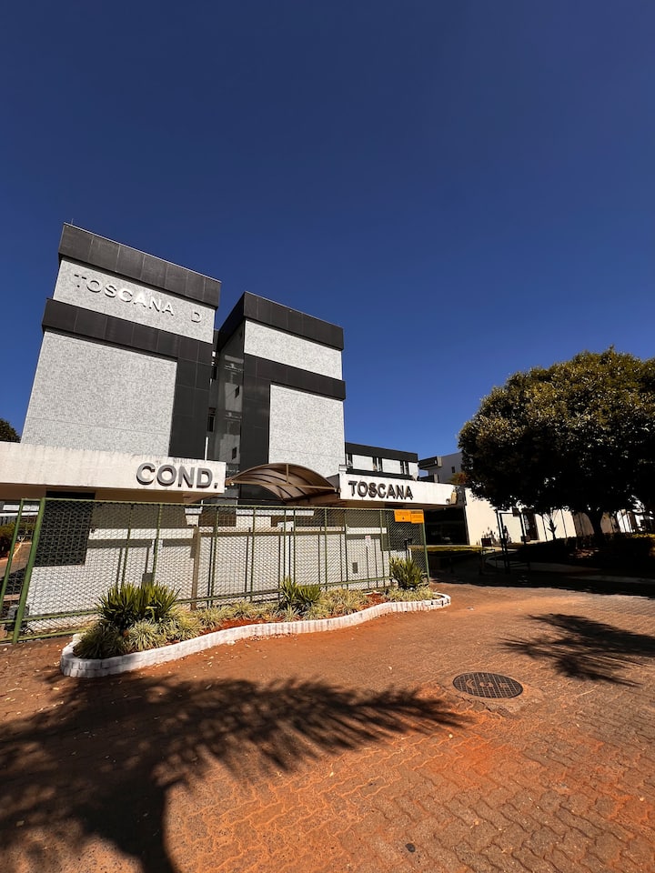 Kit Aconchegante No Toscana + Garagem Privativa. - Brazilië