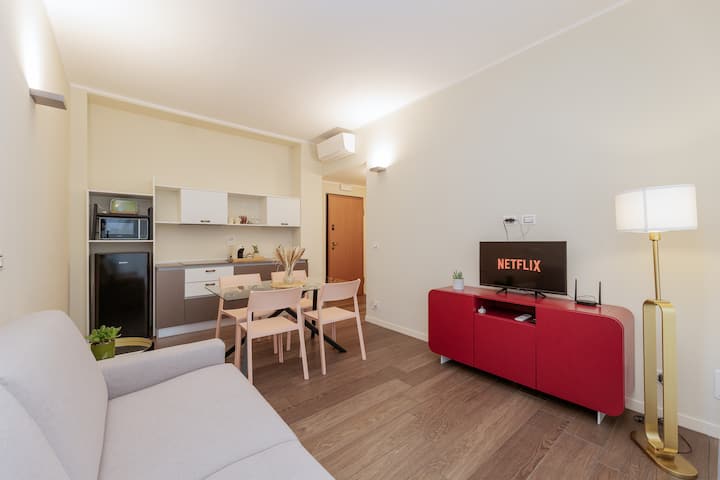 Modern Apartment Torino Centro, Porta Nuova (100m) - Turin