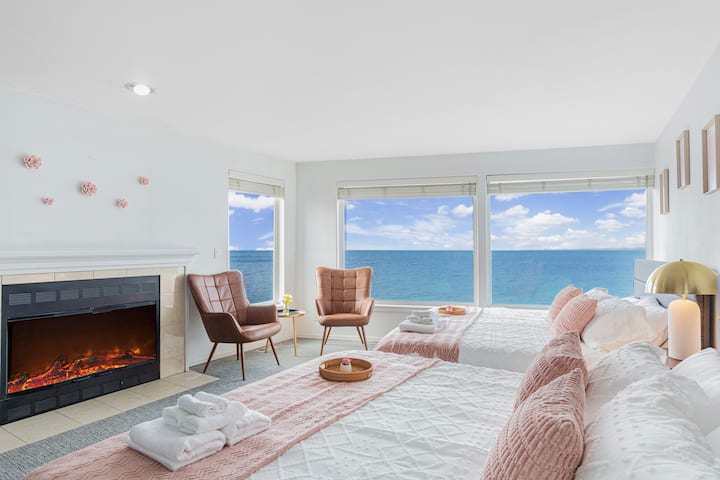 3b1.5b Waterfront Upper Unit @Oak Harbor - Oak Harbor, WA