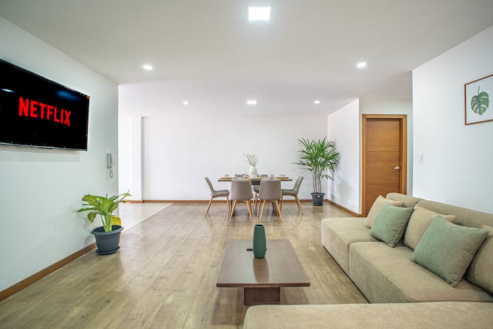 El Departamento De Los Andes – Patio & Lujo - Cuenca, Ecuador